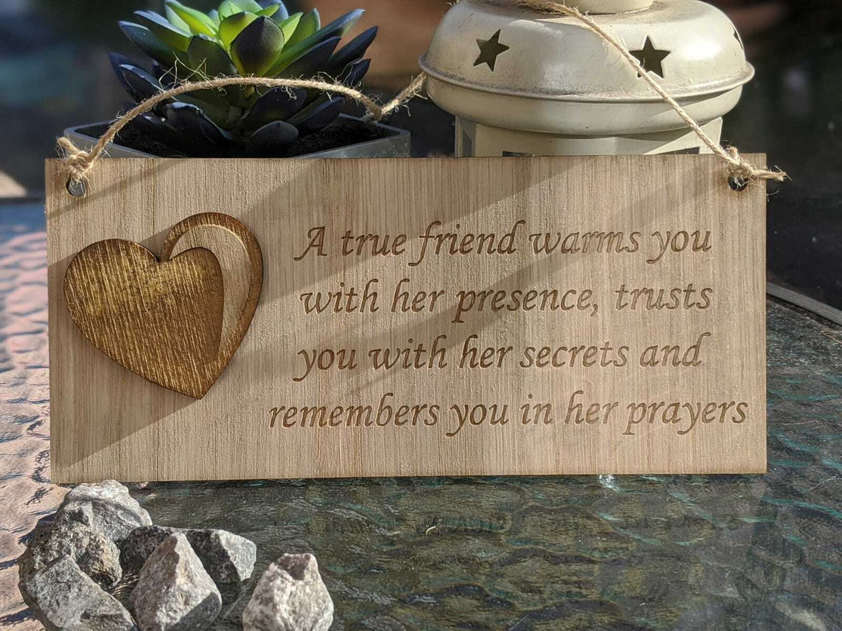 Personalised True Friends Sign Novelty Garden Kitchen Gifts Birthday M ...